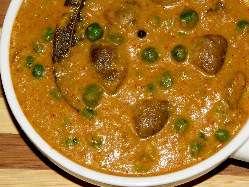 Shahi Mushroom Recipe | How to make Shahi Mushroom | HungryForever