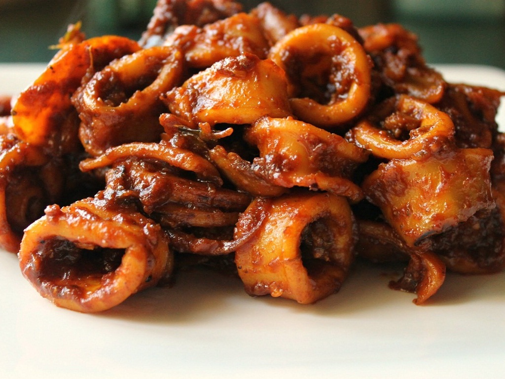 Squid Roast (Kanava Roast Recipe) | Koonthal Roast Recipe | HungryForever