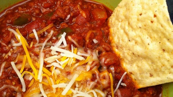 Flatlander Chili Recipe | How To Make Flatlander Chili | HungryForever