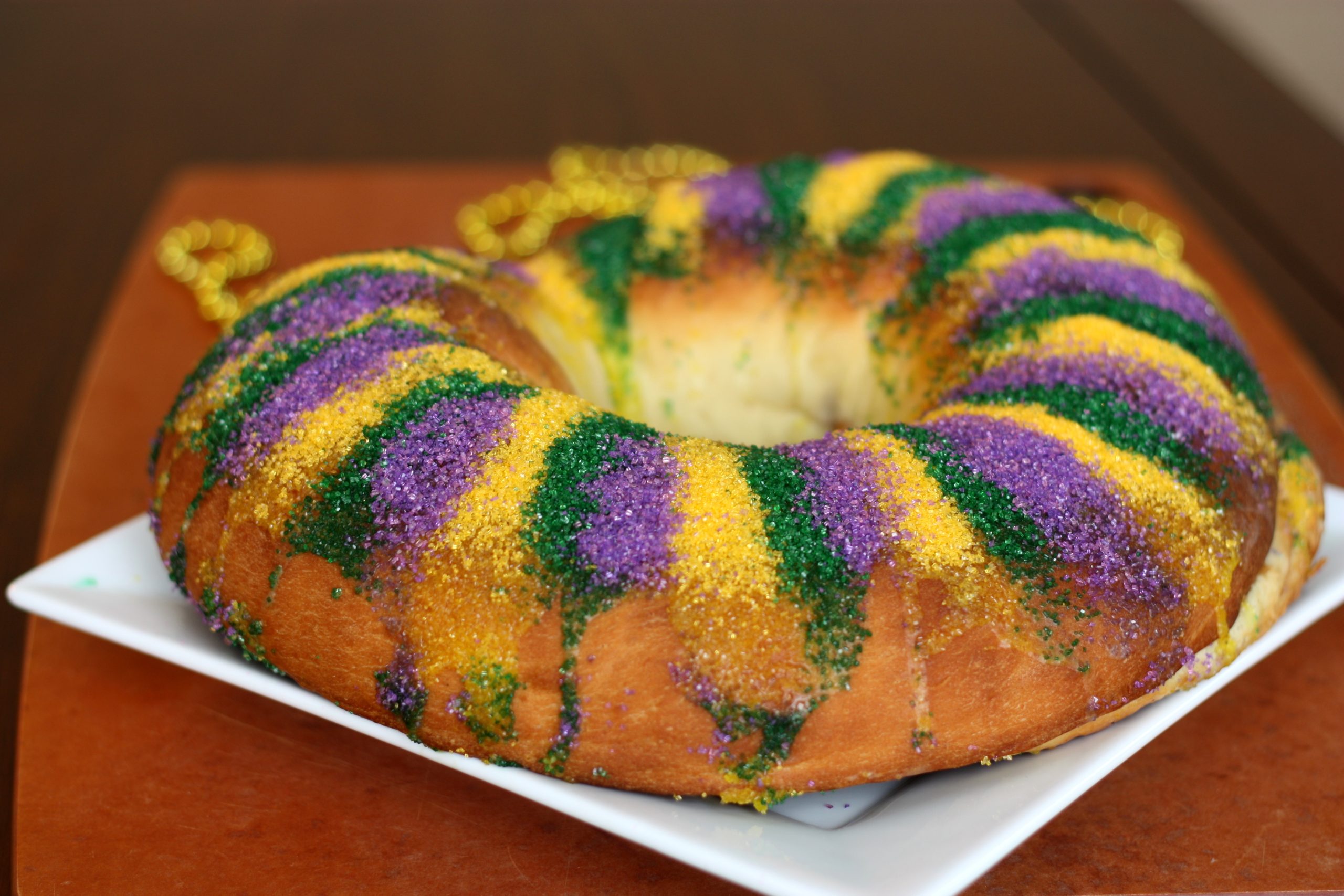 Mardi Gras King Cake Recipe | Super Easy Mardi Gras King Cake Recipe