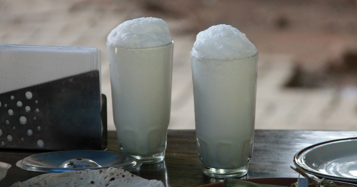 This Tree In Delhi University Oozes Free Alcohol! - HungryForever Food Blog