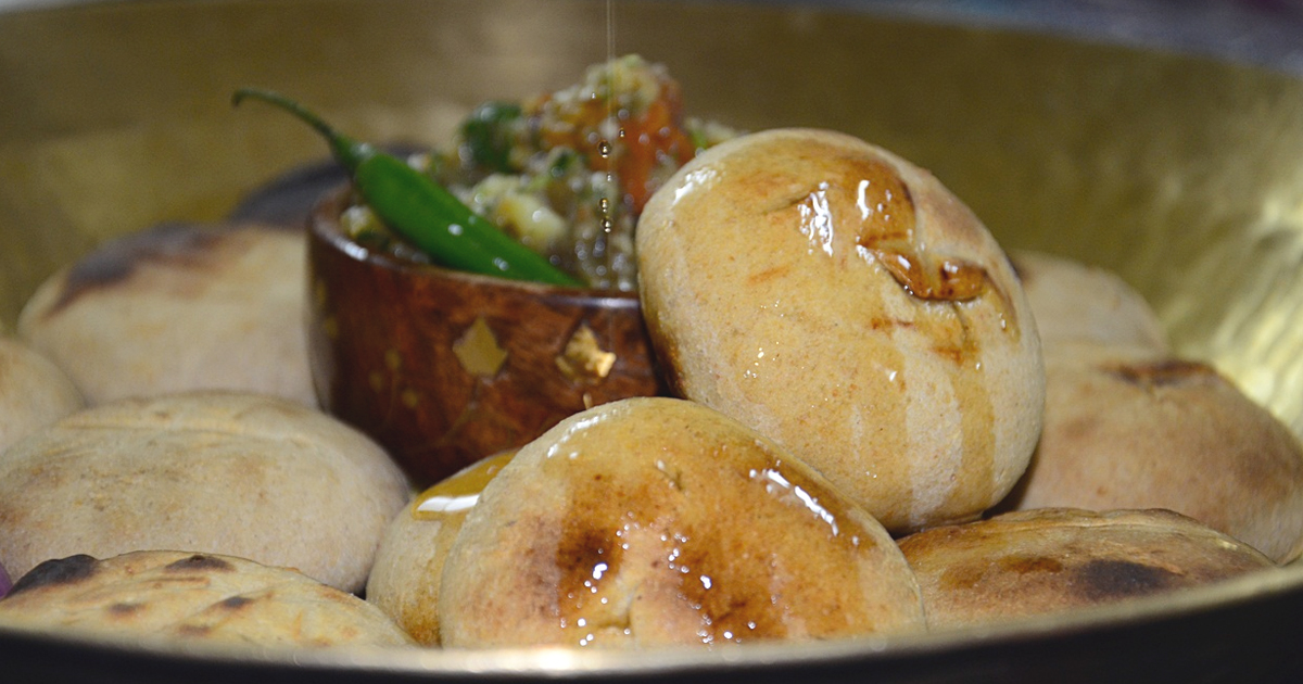 Dilli Diaries: The Best Of Every State Food Stall At Dilli Haat ...