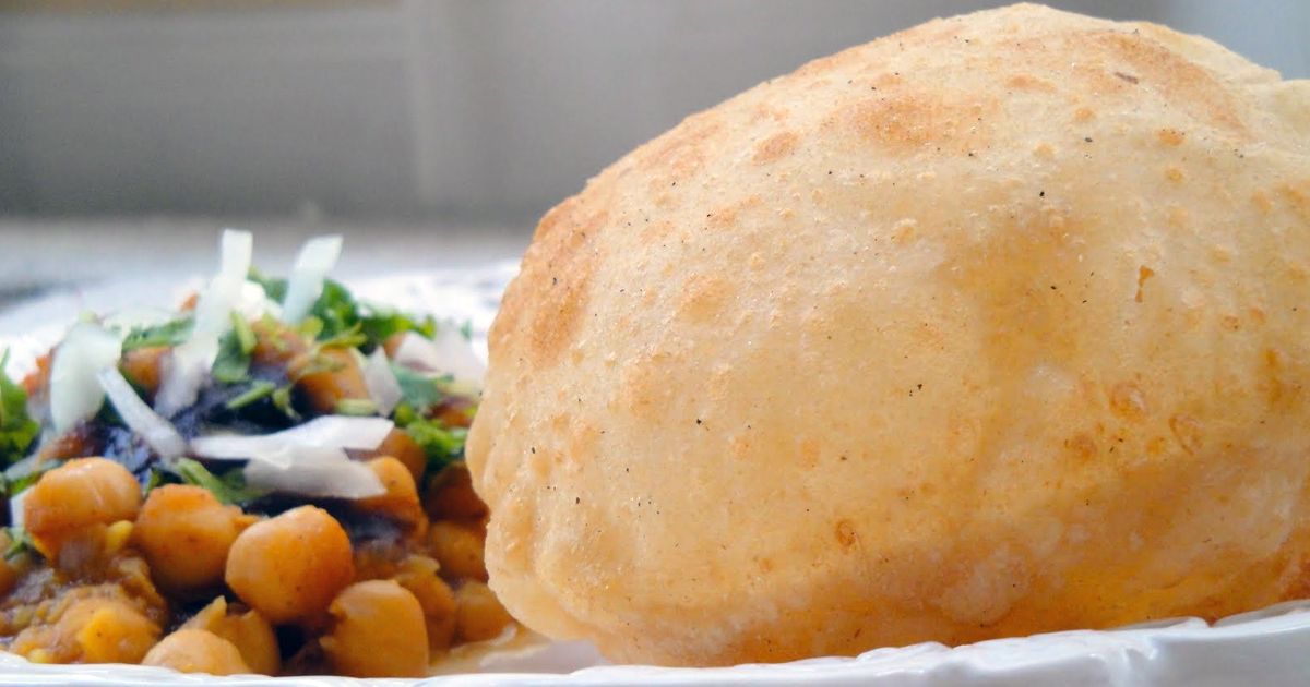 Dilli Diaries: Chhole Bhature v/s Chana Kulcha, Know The Difference ...