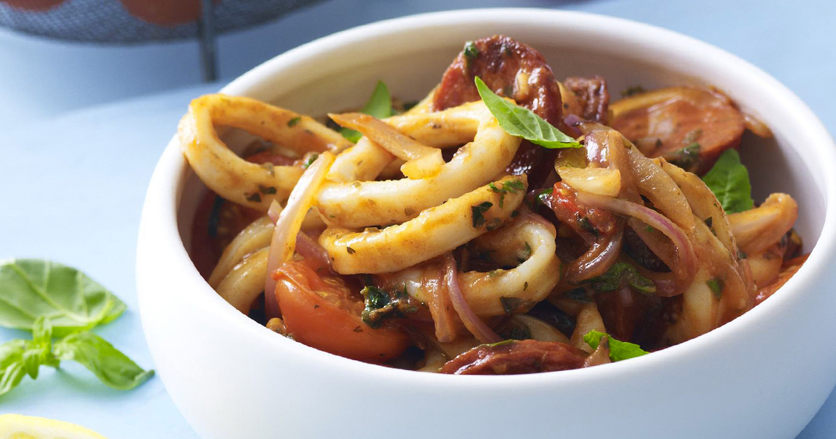 Chili Garlic Squid Recipe - HungryForever Food Blog
