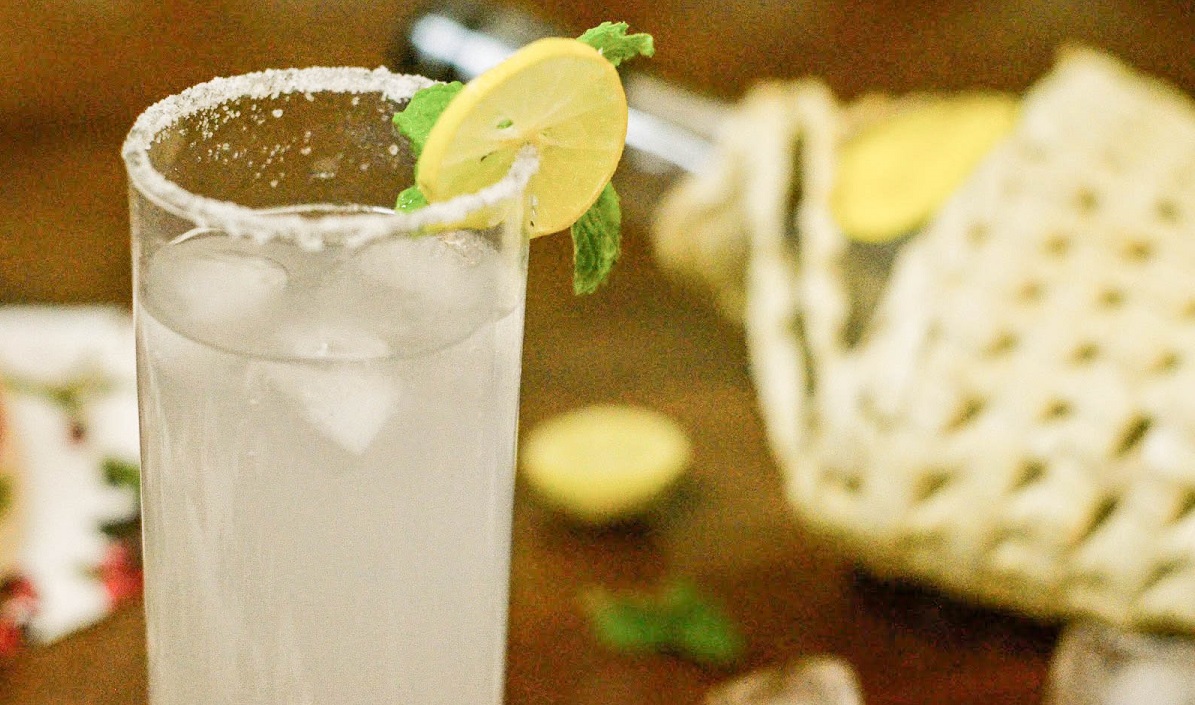 This Fenny Cocktail Recipe Will Have You Feeling Like You're On Holiday ...