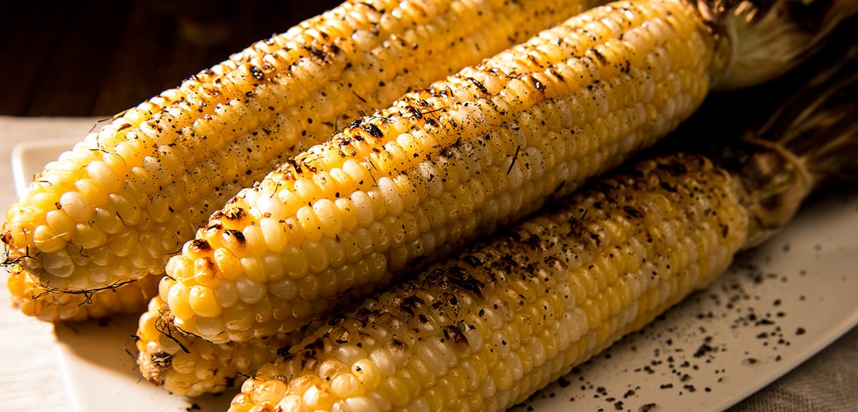 Japan Has A Hack For Eating Corn On The Cob! - HungryForever Food Blog