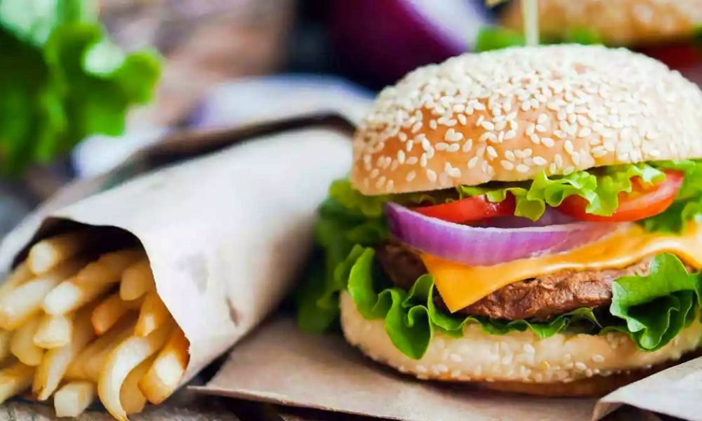 Swiggy Enhances Its Live Tracking Feature - HungryForever Food Blog