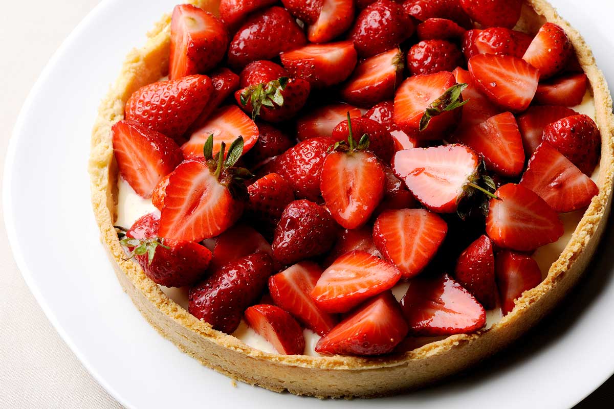Why Strawberry Is The New Magic Fruit - HungryForever Food Blog