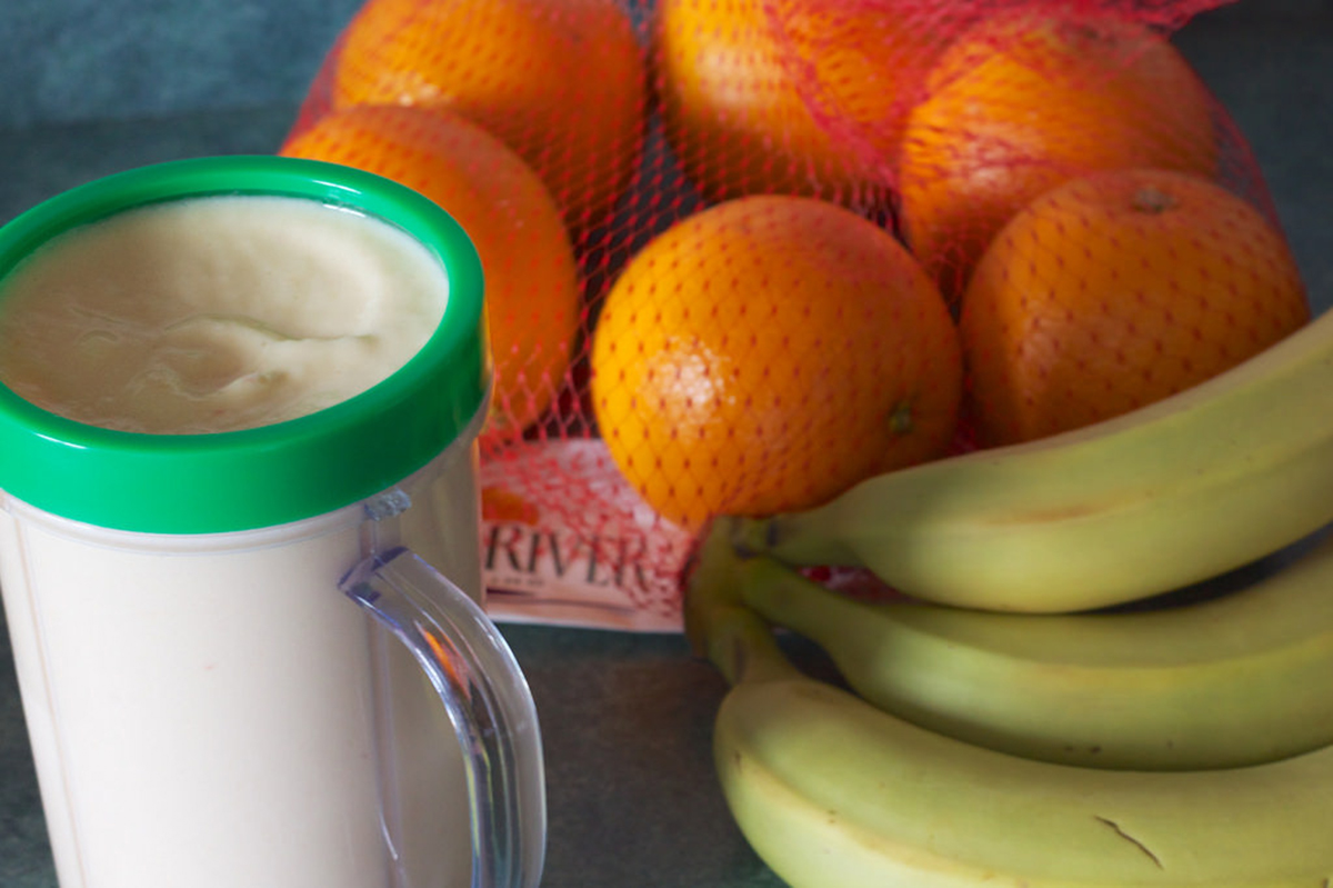 5 Healthy Snacks You Can Carry In Your Bag - HungryForever Food Blog