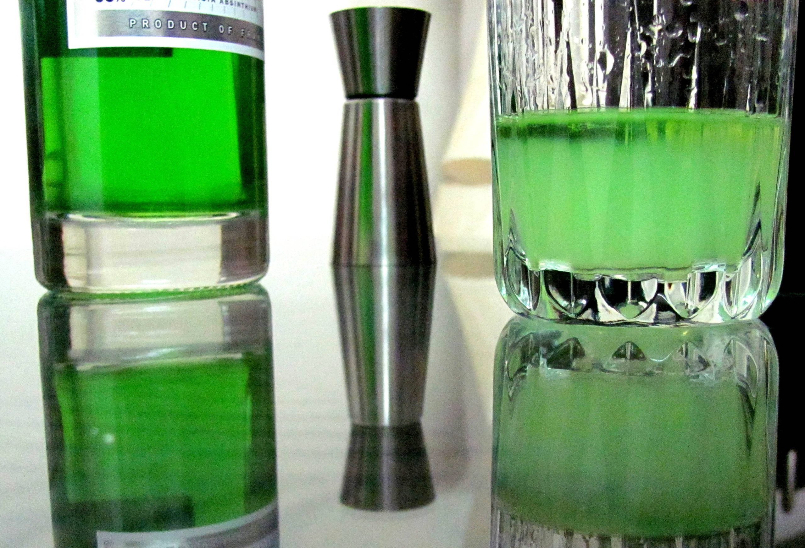 5 Best Places in Delhi For Having Absinthe Shots - HungryForever Food Blog
