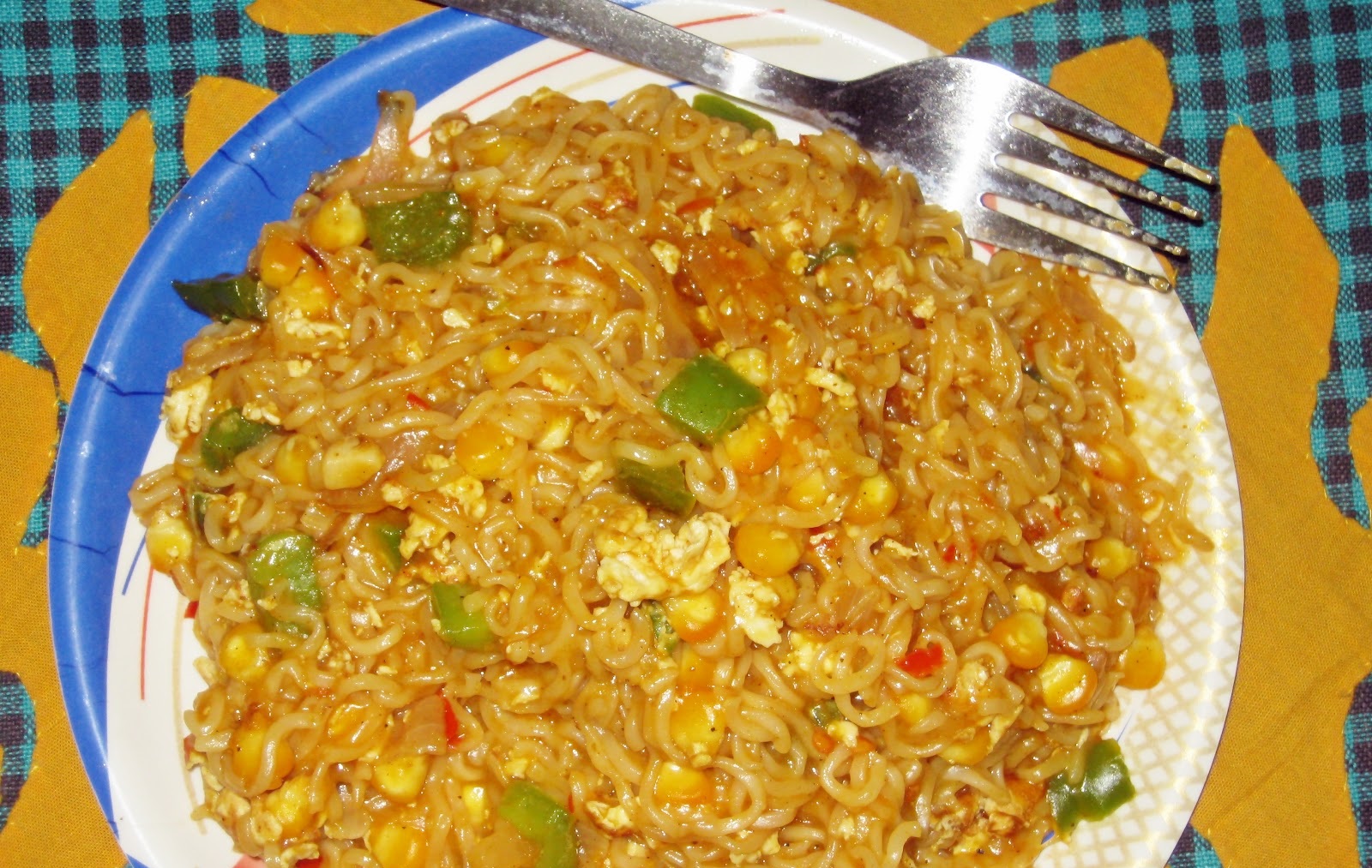 Egg Maggi Recipe | Egg Noodles | Spicy Maggi Egg Noodles recipe