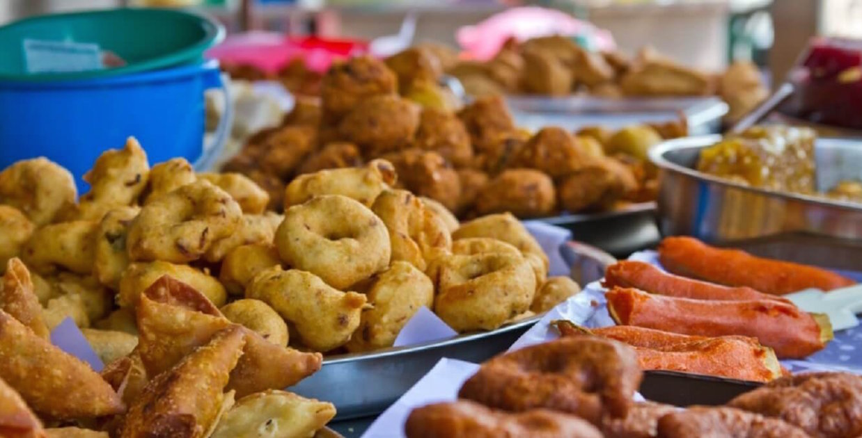 Dilli Diaries: Noida's Tryst With Street Food At Brahmaputra Market ...