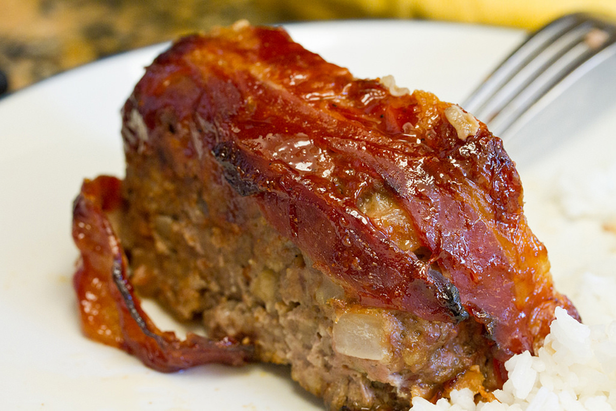 Modern Family Meatloaf Recipe - HungryForever Food Blog