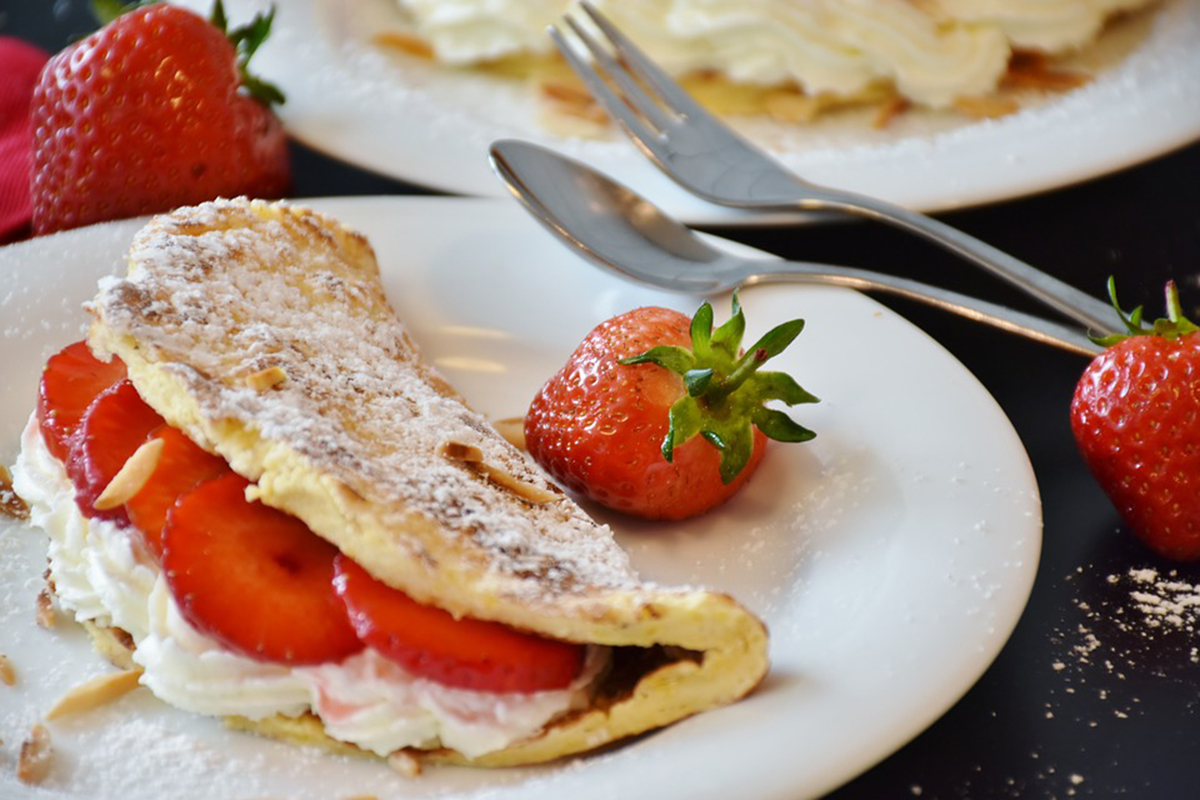 Crepe Day - Strawberry Cream Cheese Crepe Recipe - HungryForever Food Blog