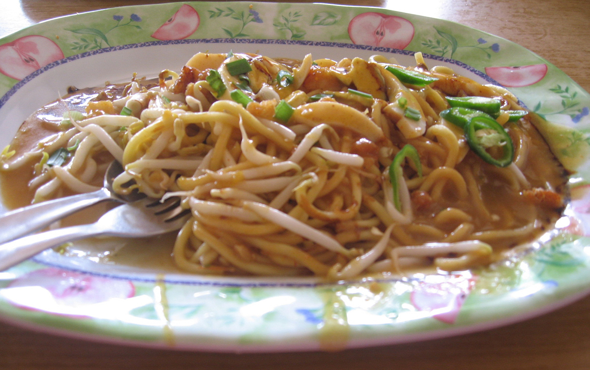 Chinese Style Maggi Recipe - HungryForever Food Blog