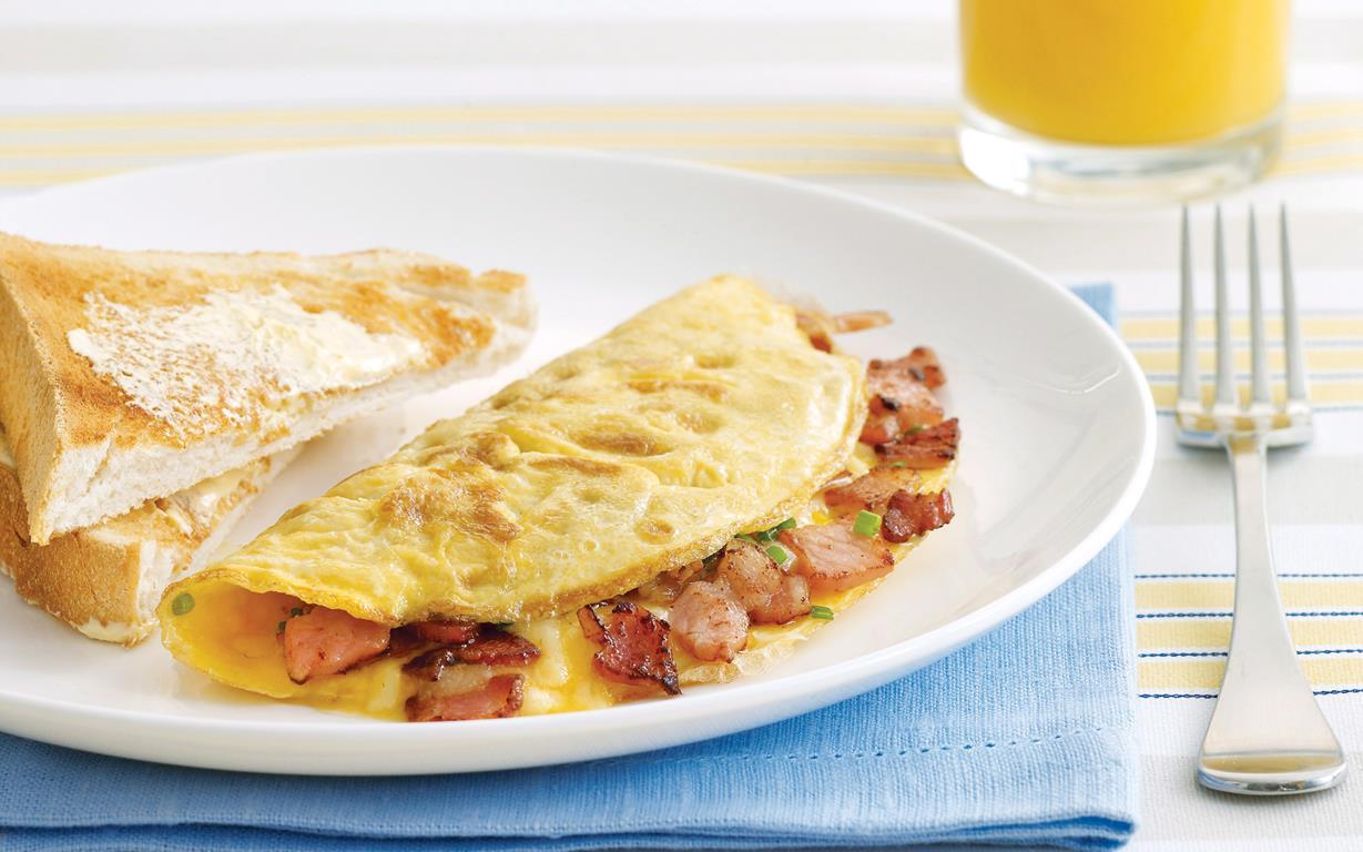 Bacon And Cheese Omelete Recipe | Simple Bacon Omelet | HungryForever