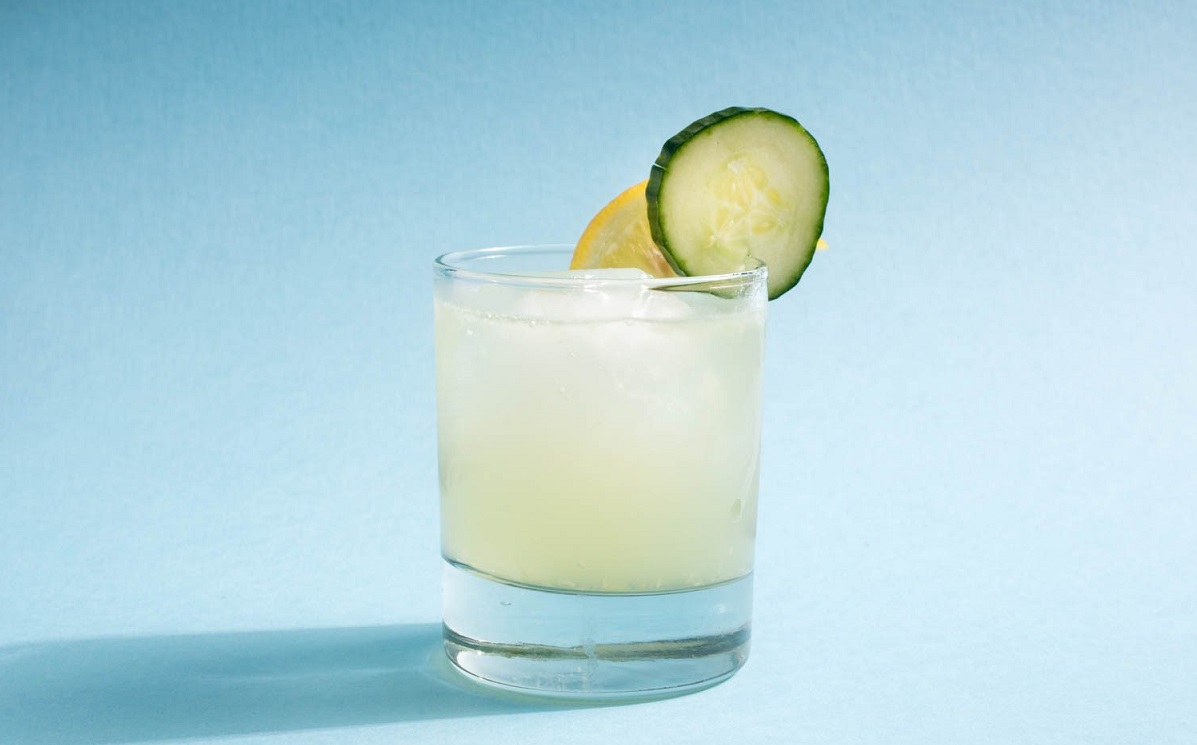 Pamplemousse Cooler: Vodka-Cucumber Cocktail With Grapefruit LaCroix ...