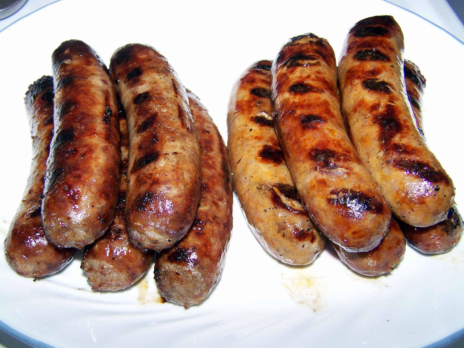 Beer Brats Recipe | Beer Bratwurst Recipe | HungryForever