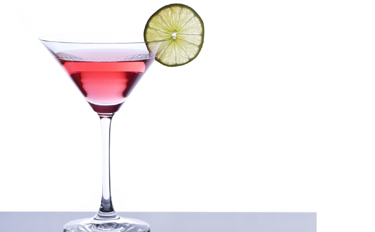 Pink Gin: Gin & Bitters - HungryForever Food Blog