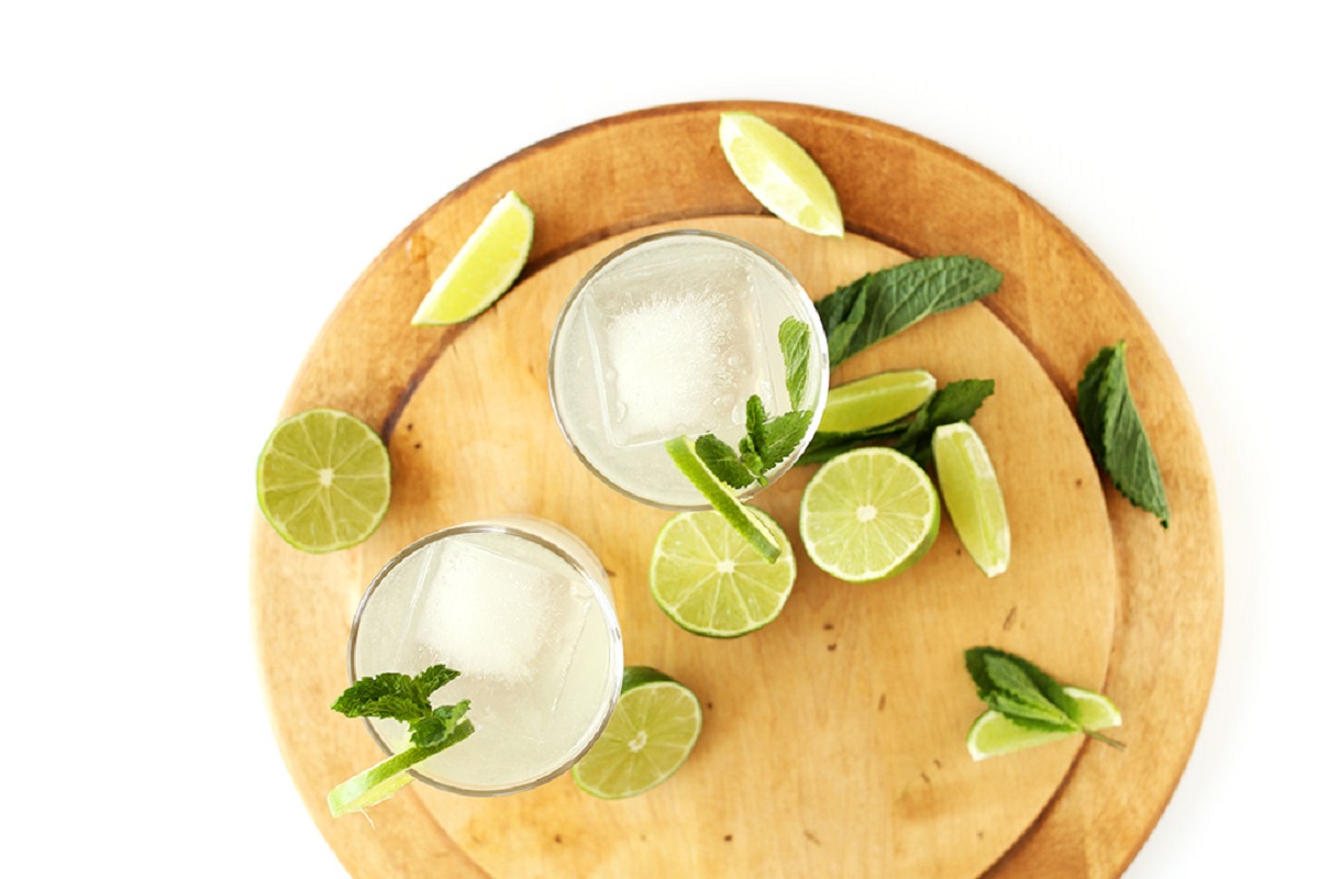 Coconut Gin & Tonic - HungryForever Food Blog