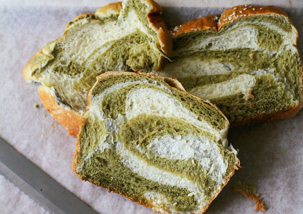 Matcha Tangzhong Bread Recipe - HungryForever Food Blog