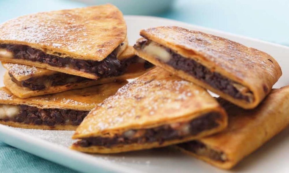 10 Best Places To Taste Mughlai Paratha In Kolkata - HungryForever Food ...