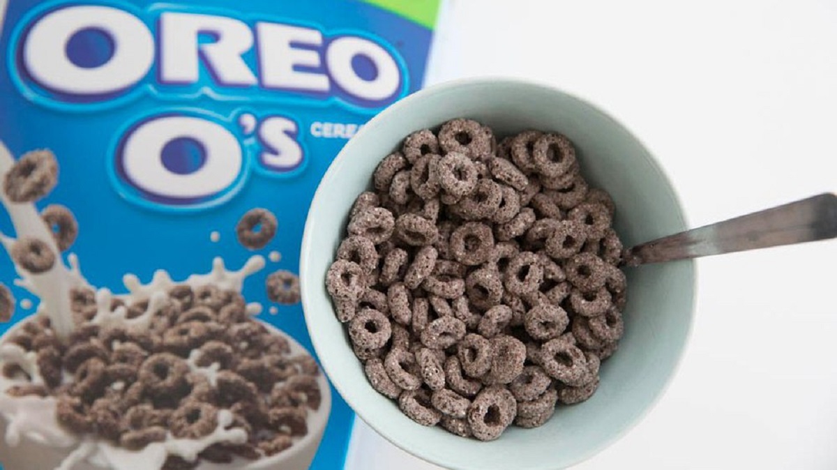Golden Oreo O's Cereal Are About To Be Your Favorite Breakfast ...