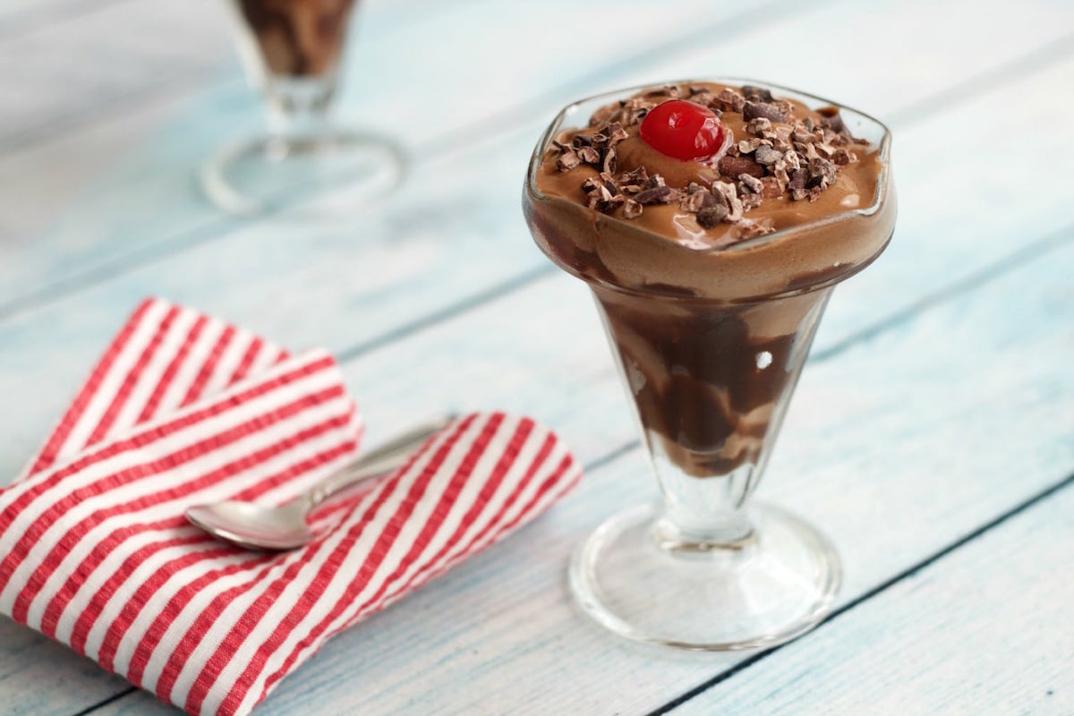 Mexican Chocolate Milkshake Recipe (Hindi) - HungryForever Food Blog