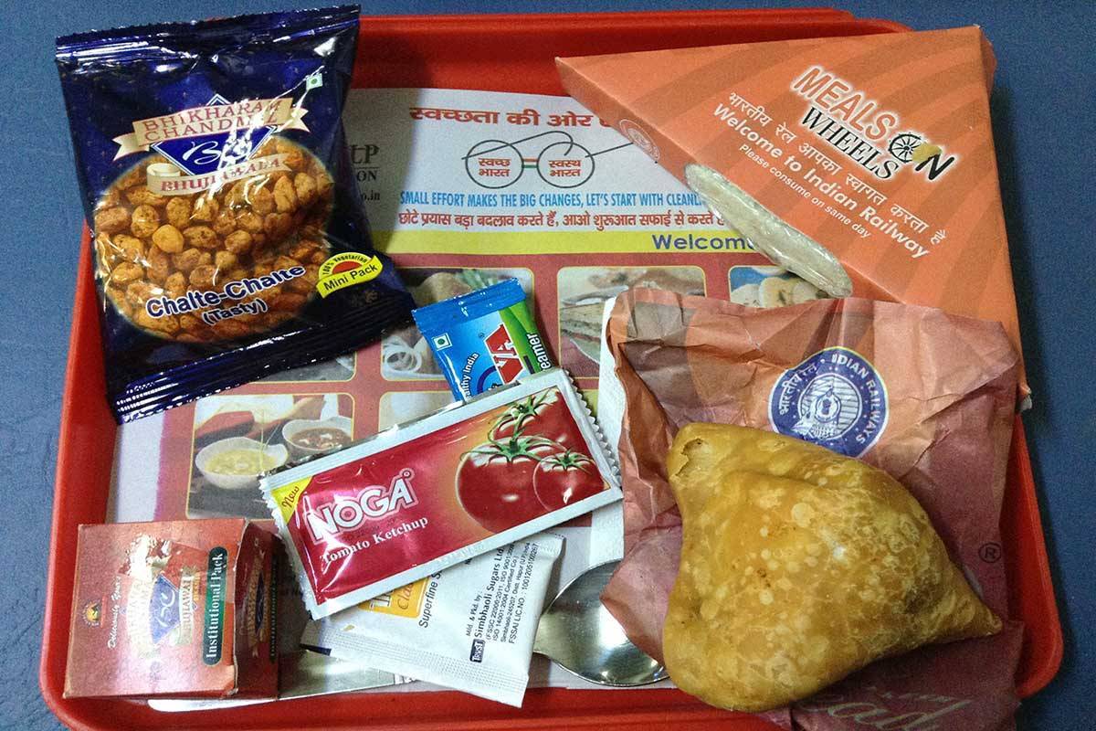 Menu On Rail App Launched By The Indian Railways - HungryForever Food Blog