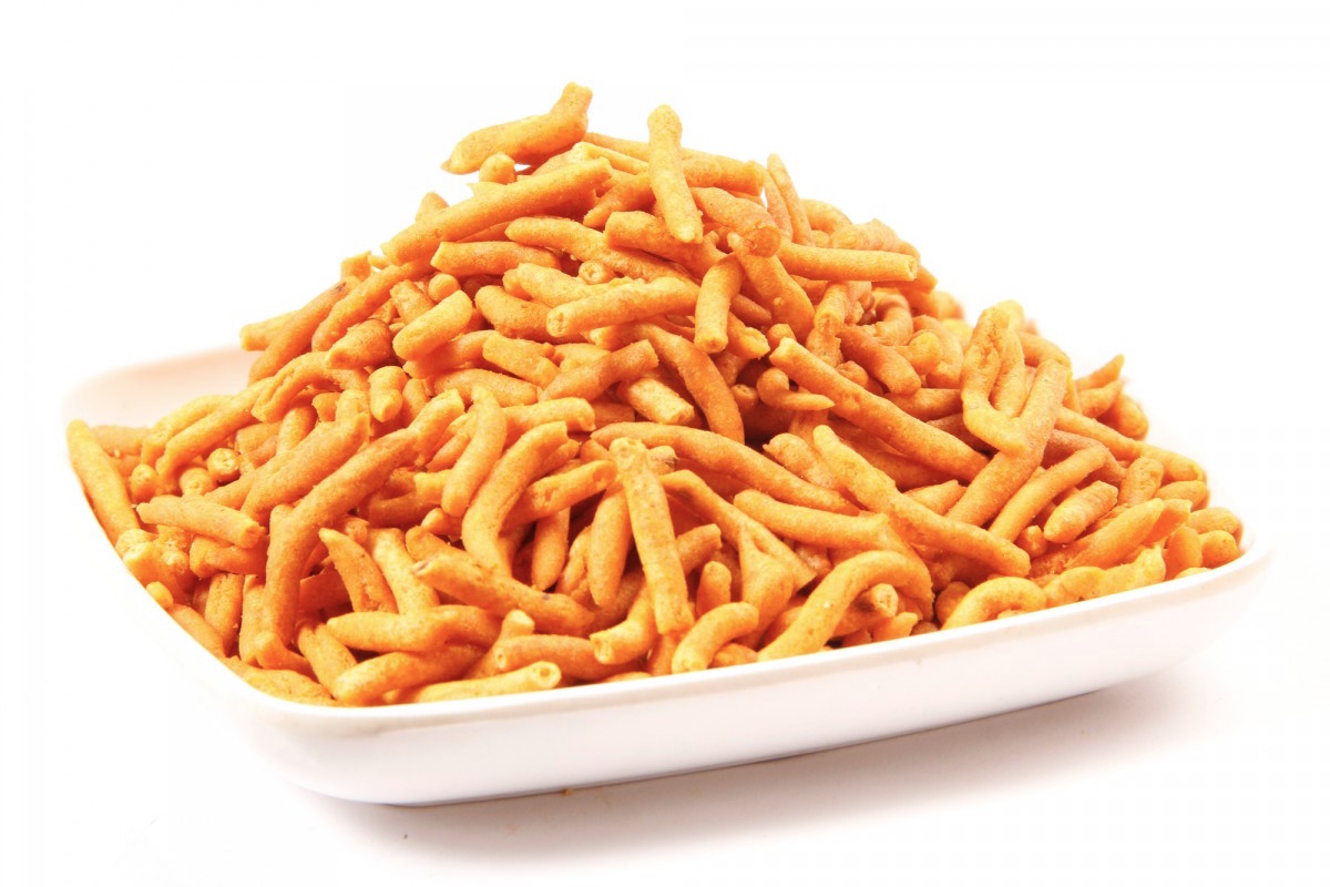 Gathiya Recipe (Hindi) - HungryForever Food Blog