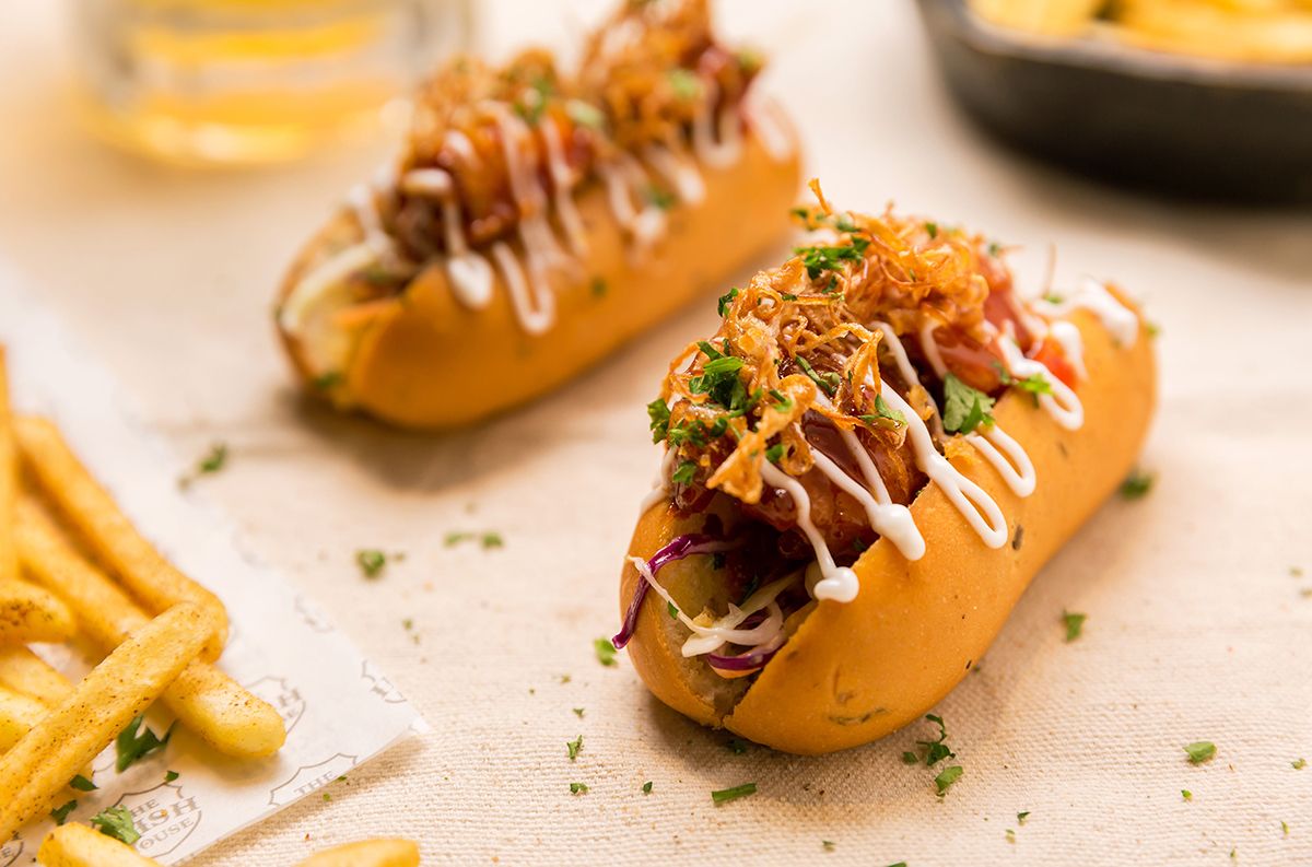 Chow Down On Luscious Hot Dogs At The Irish House Mumbai ...