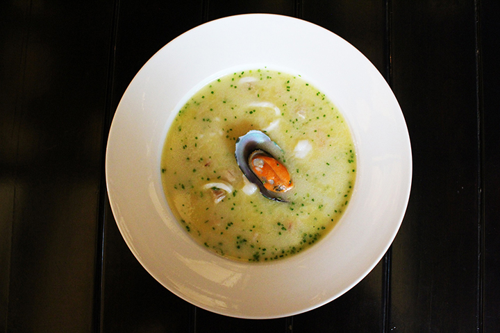 Celebrate Friendship Day With Fervour At These 10 Places In Mumbai ...