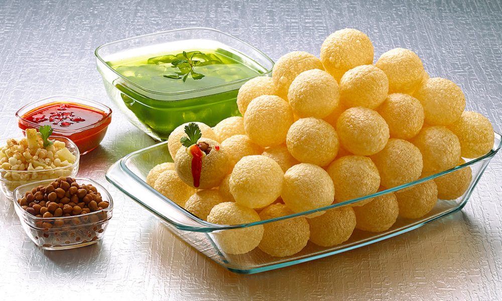 Garam Golpapdi Recipe - HungryForever Food Blog