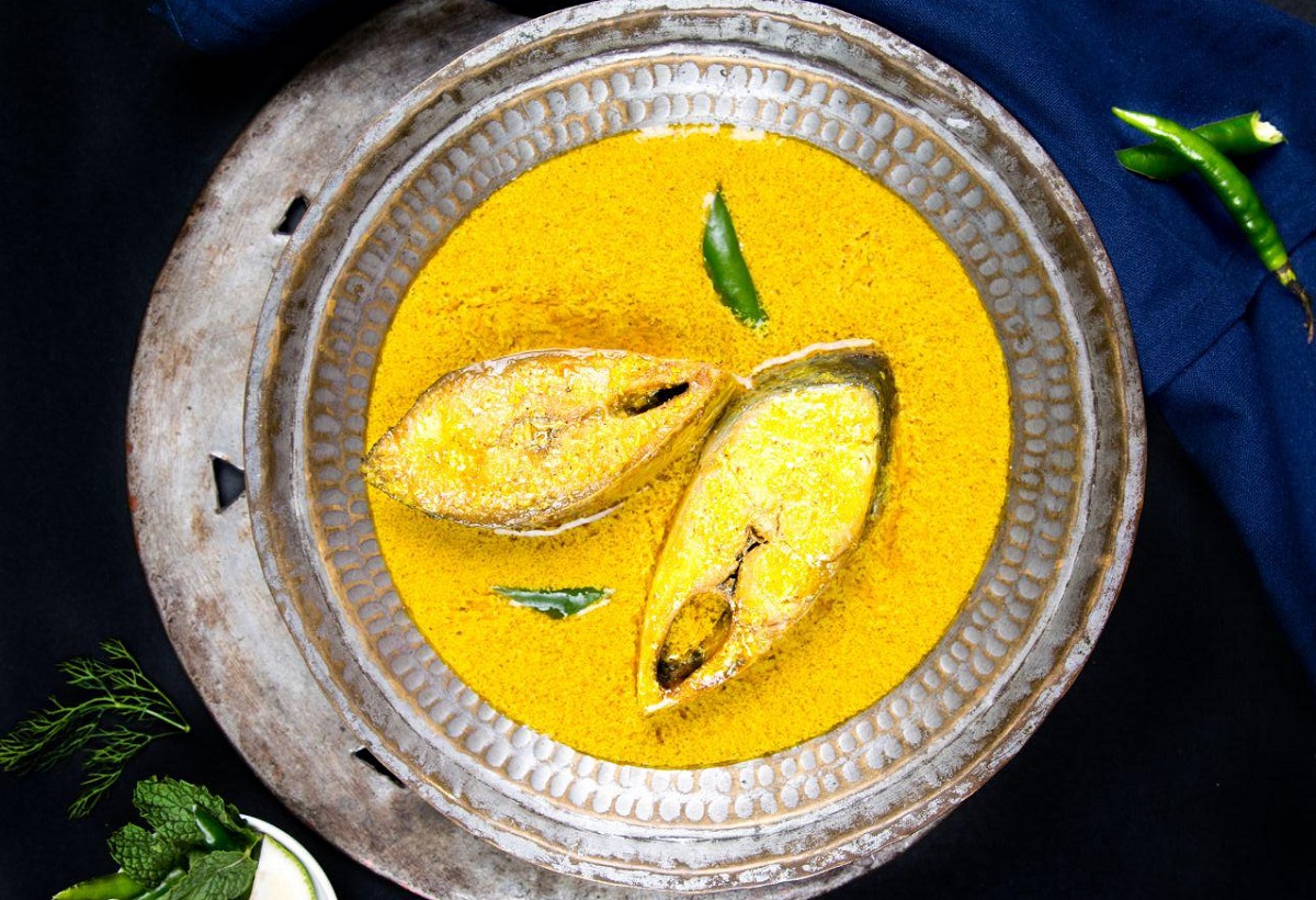 Bengalis You Need To Try The Hilsa Festival At Esplanade To Satisfy All ...
