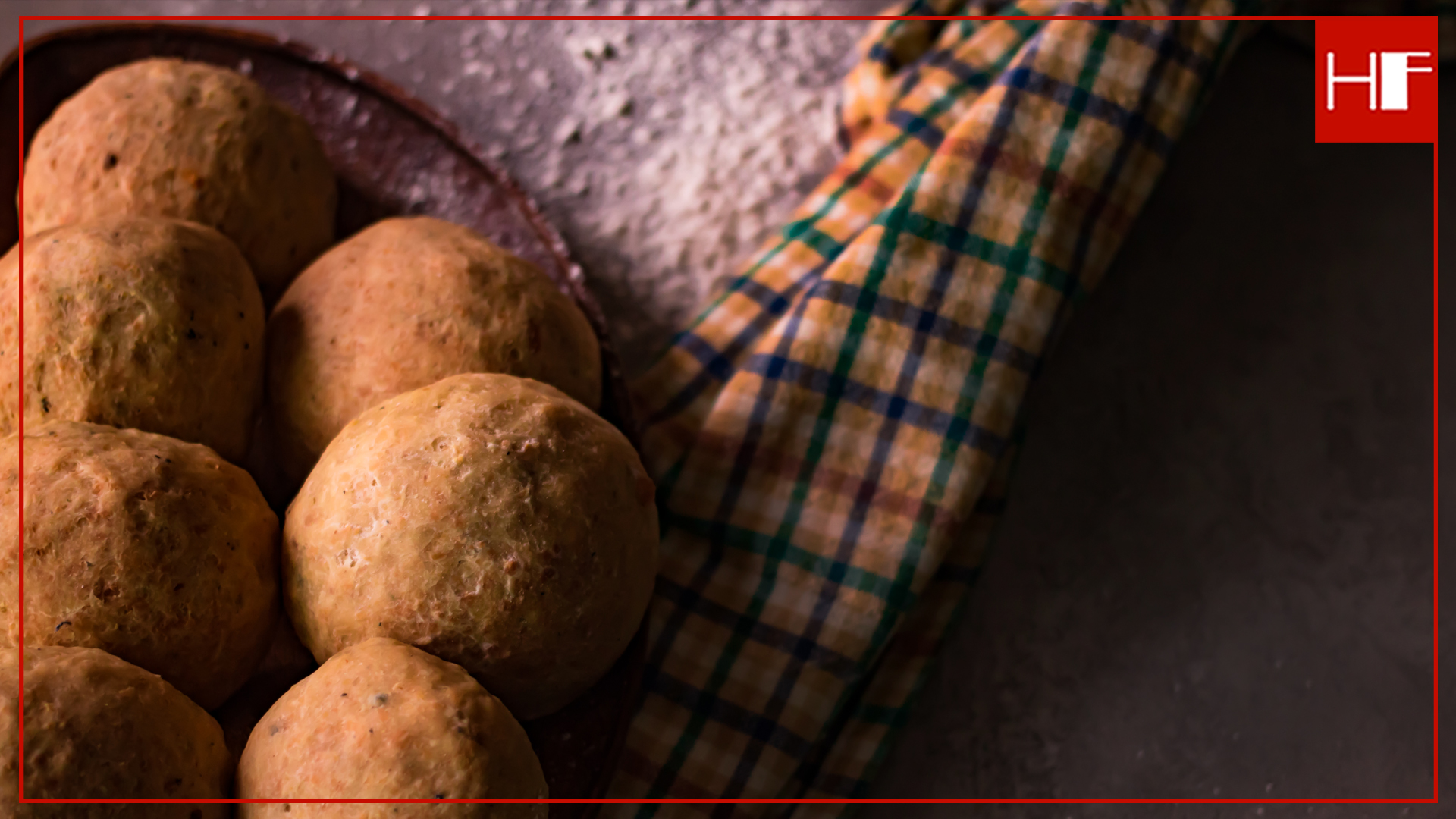 Pizza Beer Buns - HungryForever Food Blog