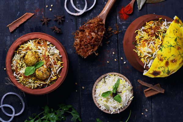 Relish 13 Delicacies Slow Cooked In Traditional Clay Pots At India ...