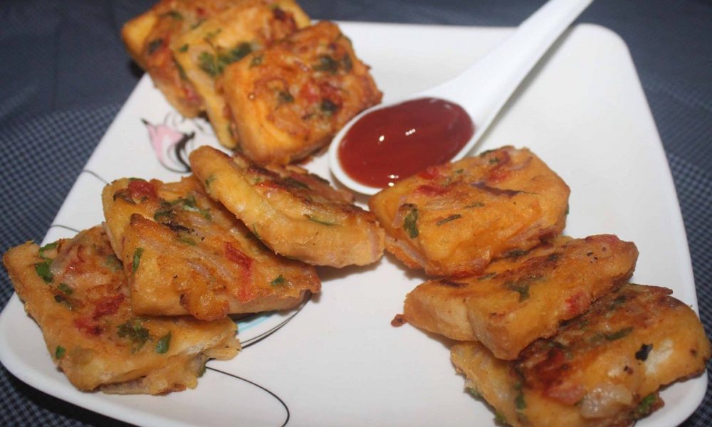 Ragi Pakoda Recipe | Finger Millet Fritters | HungryForever