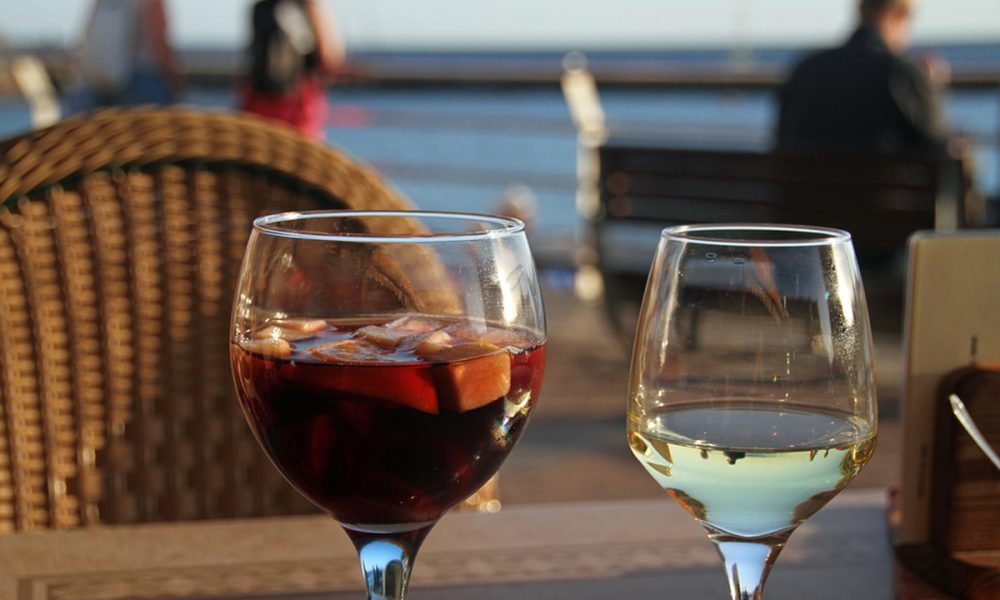 Pataka Tea Blackberry Iced Tea Recipe - HungryForever Food Blog