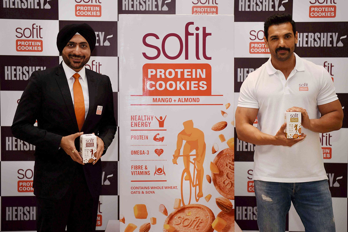 John Abraham Launches Sofit Protein Cookies At Tote On The Turf Mumbai ...