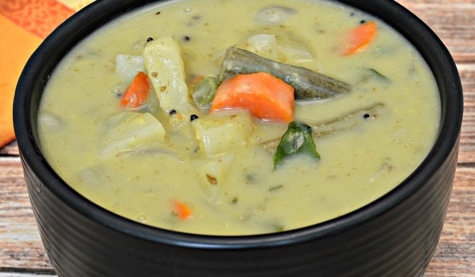 Sodhi Kulambu Recipe | How To Make Tirunelveli Sodhi Kuzhambu