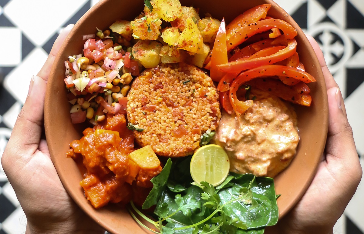 Love in Cusrow Baug - Enjoy The Valentine Special at ...