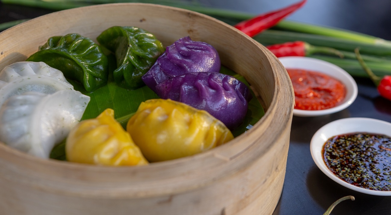 Cheer For Your Favorite Team and Enjoy A Special IPL Menu At Sriracha ...