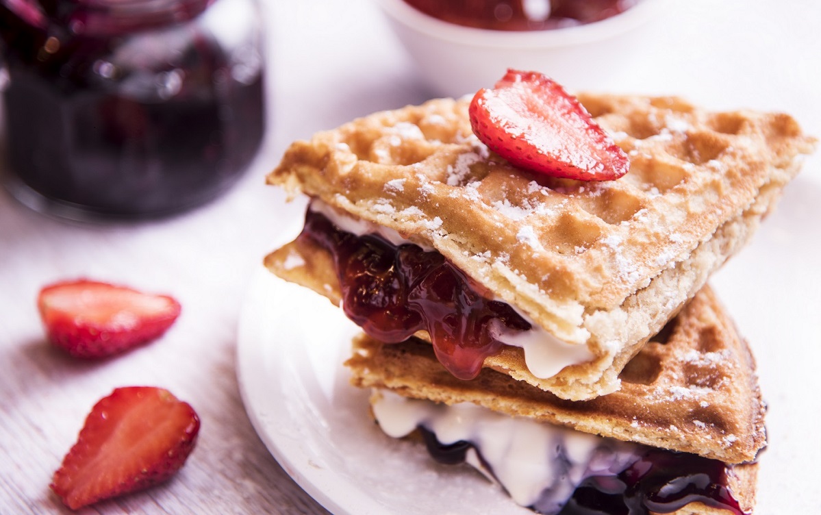 Make Pocket Waffles your Everyday Dessert at Rs. 59 Only at London ...
